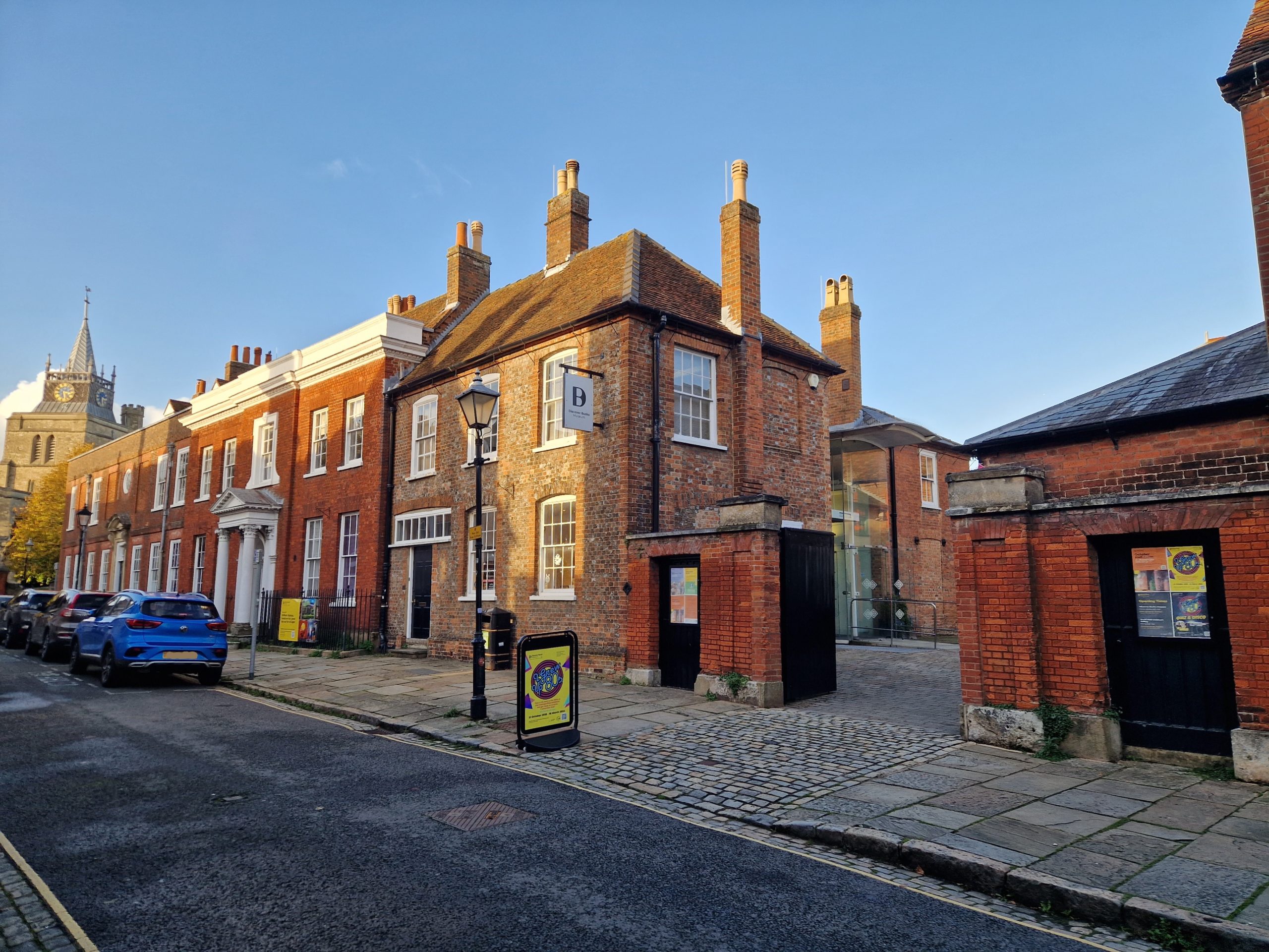 Weekend Visitor Services Volunteer - Discover Bucks